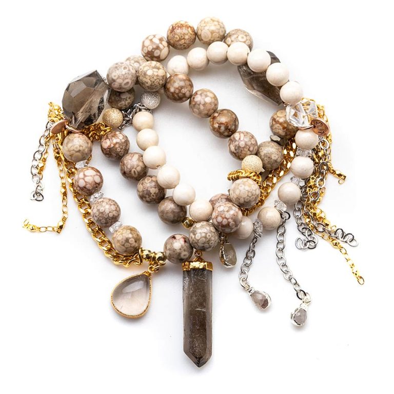 LOVEstacks – LOVEthirteen by Heather Wells